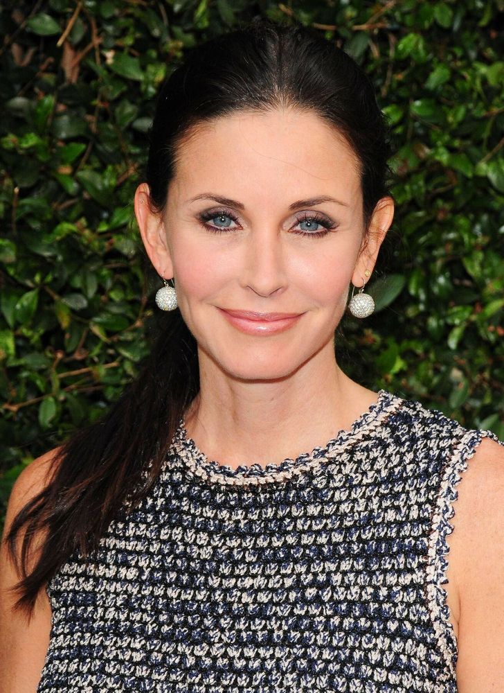 14 Celebrities Who Decided Not To Hide Their Protruding Ears And 14 Celebrities Who Decided Not To Hide Their Protruding Ears And